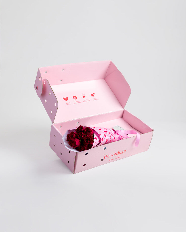 Hey There Beautiful – Red Rose Gift Box Delivery | Flowerdose Melbourne ...